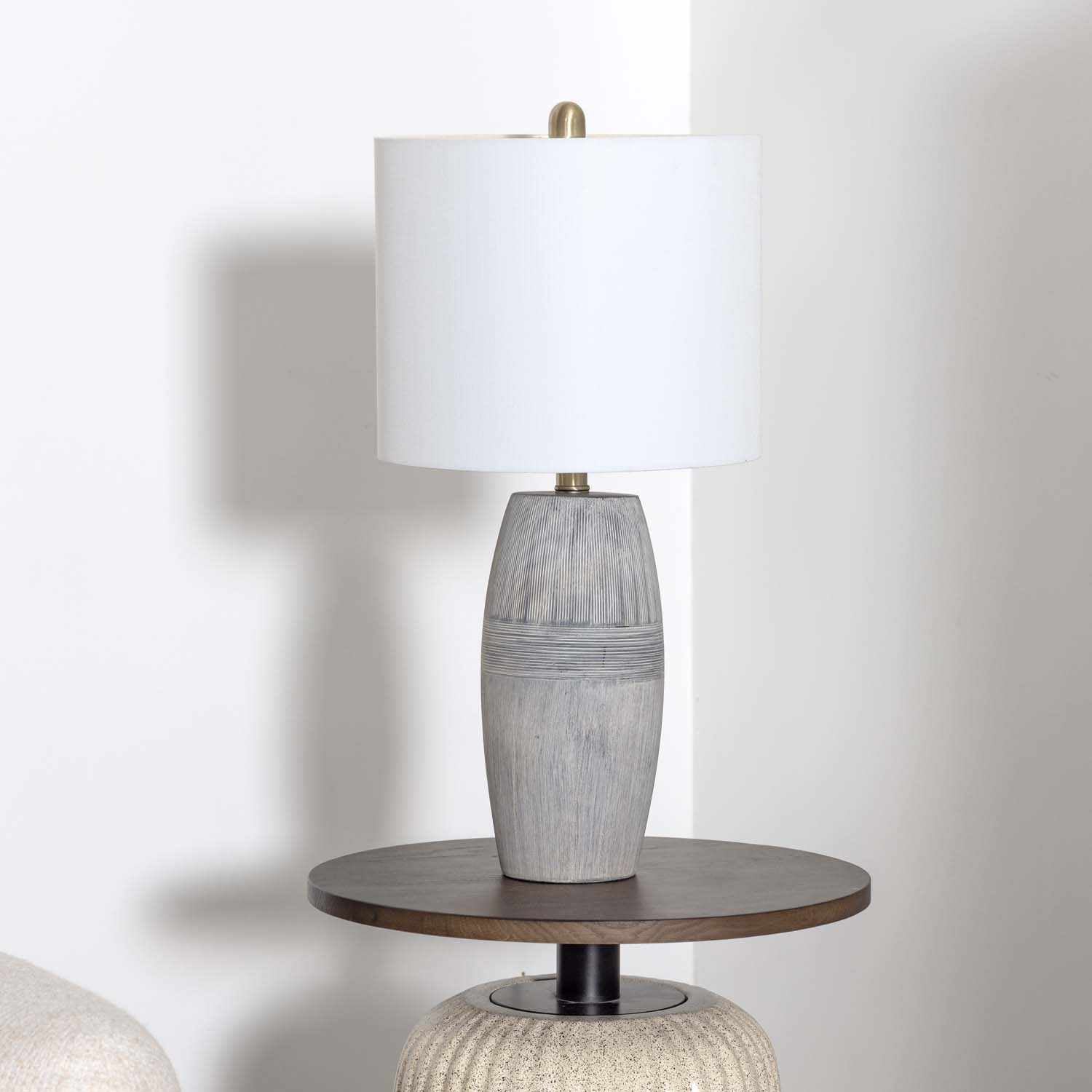 Mabayo Ribbed White Ceramic Table Lamp – Boutique Rugs