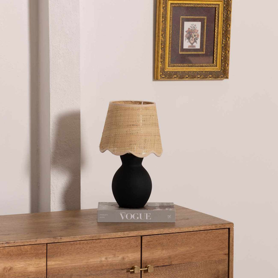 Salgareda Table Lamp – Boutique Rugs