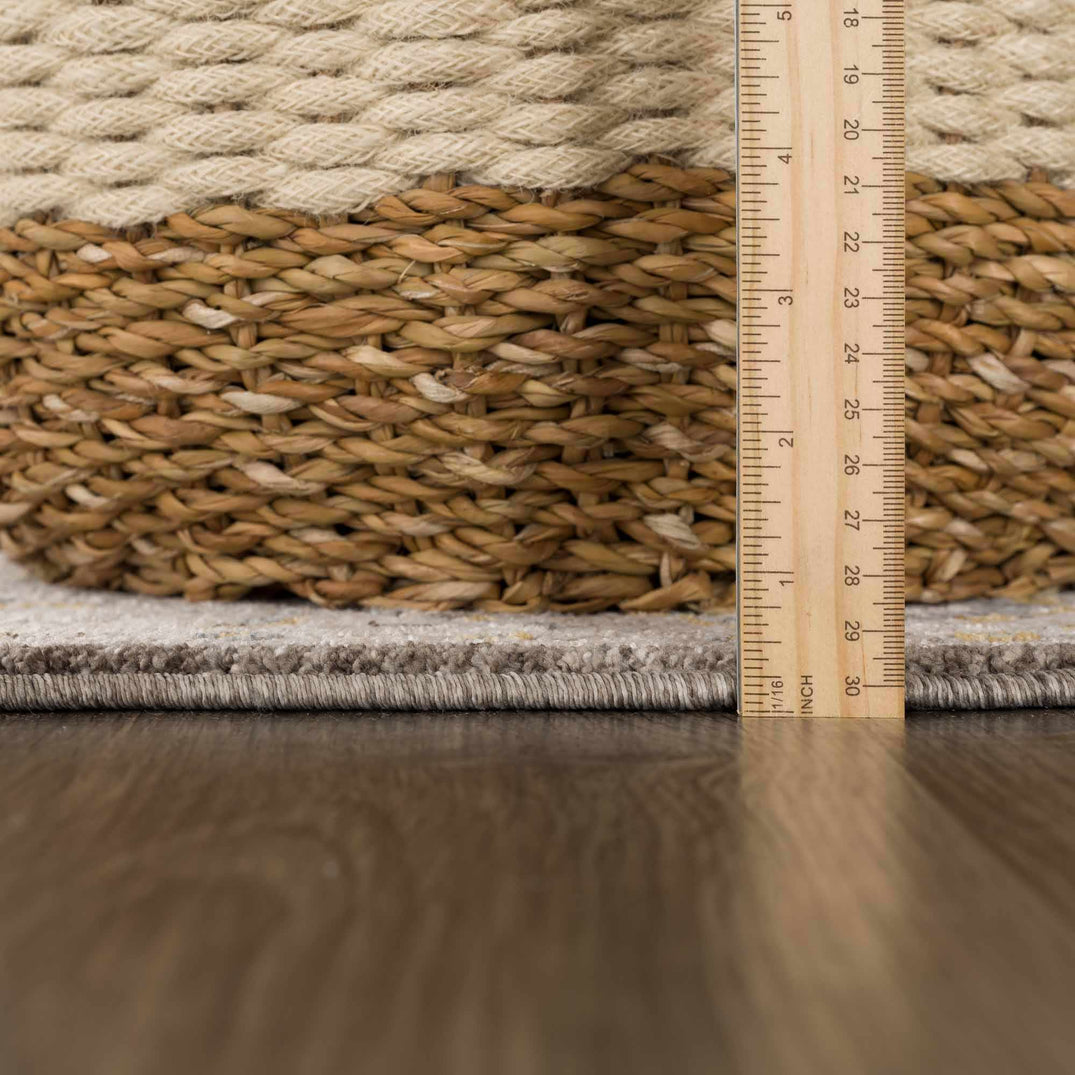 Amaru Green Textured Rug with Fringes – Boutique Rugs