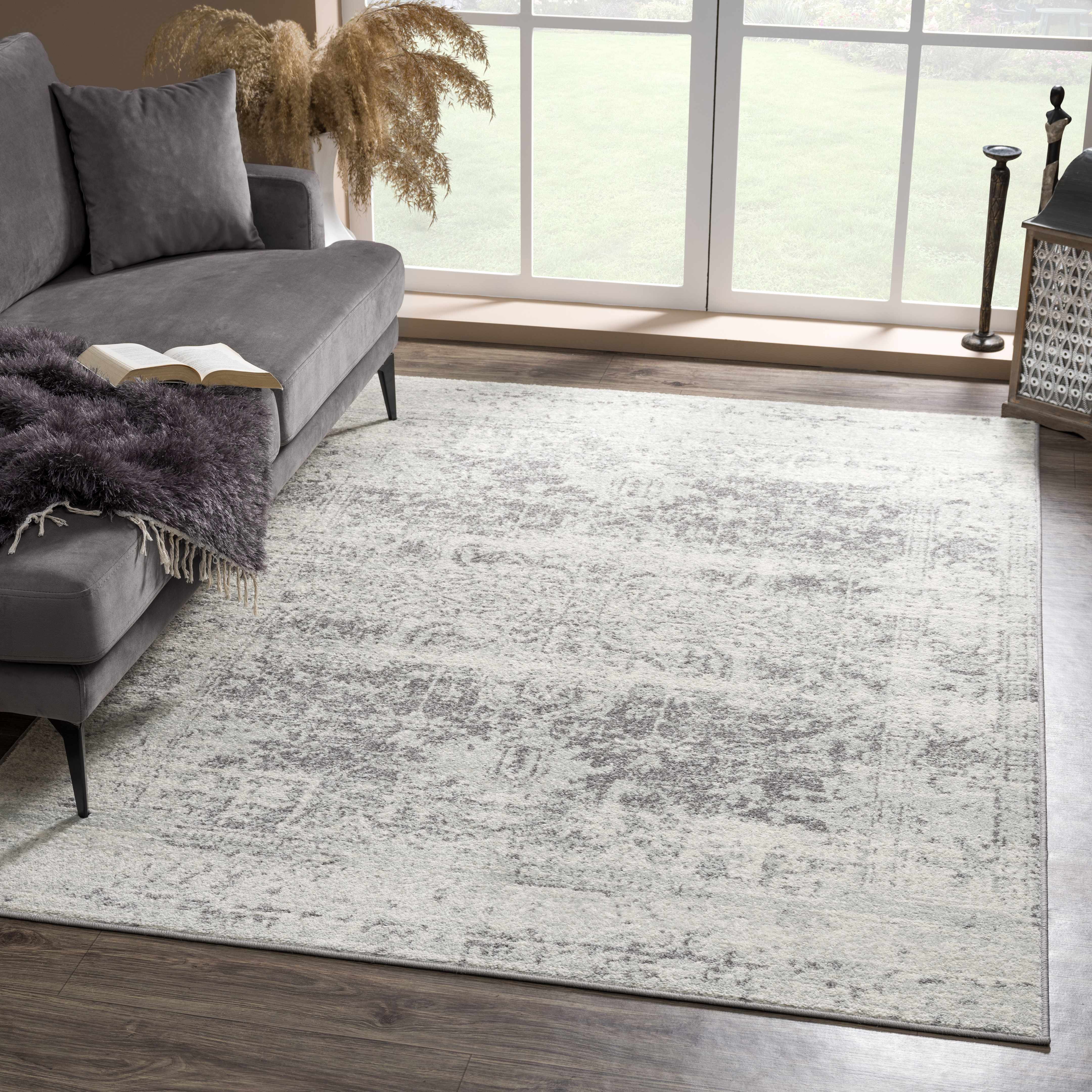 Rachel Area Rug - Beige/Gray Distressed Traditional Rug and Runner